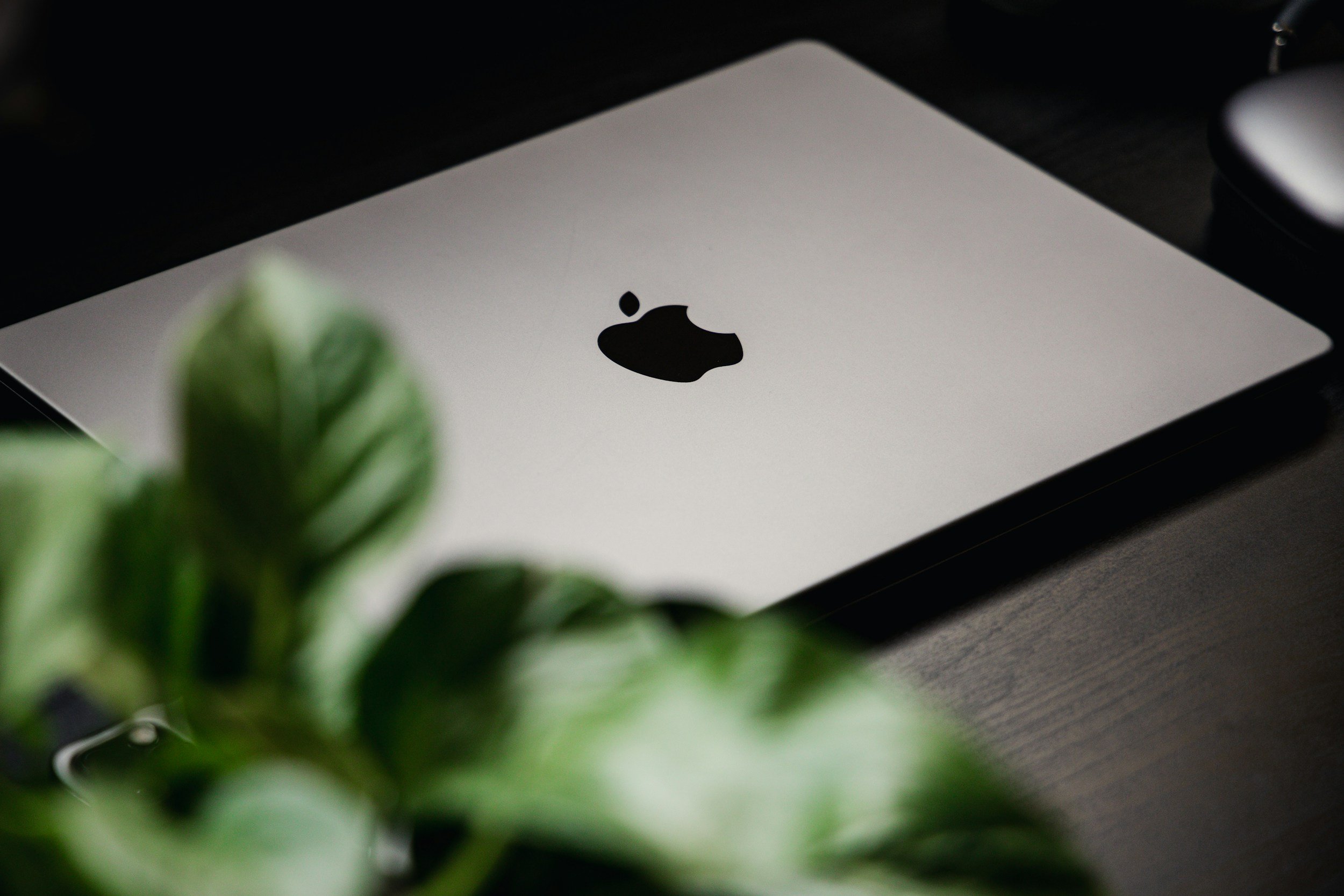 How to Restart a MacBook (For All Models)