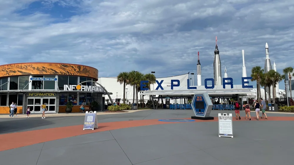 Kennedy Space Center Visitor Complex Review | KSC Guide | The Orlando ...