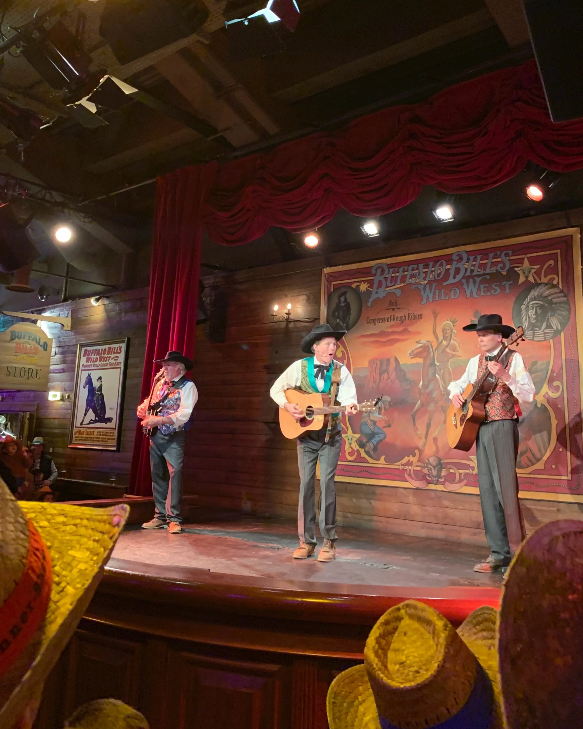 Buffalo Bill's Wild West Show Review | Disneyland Paris | The Orlando ...