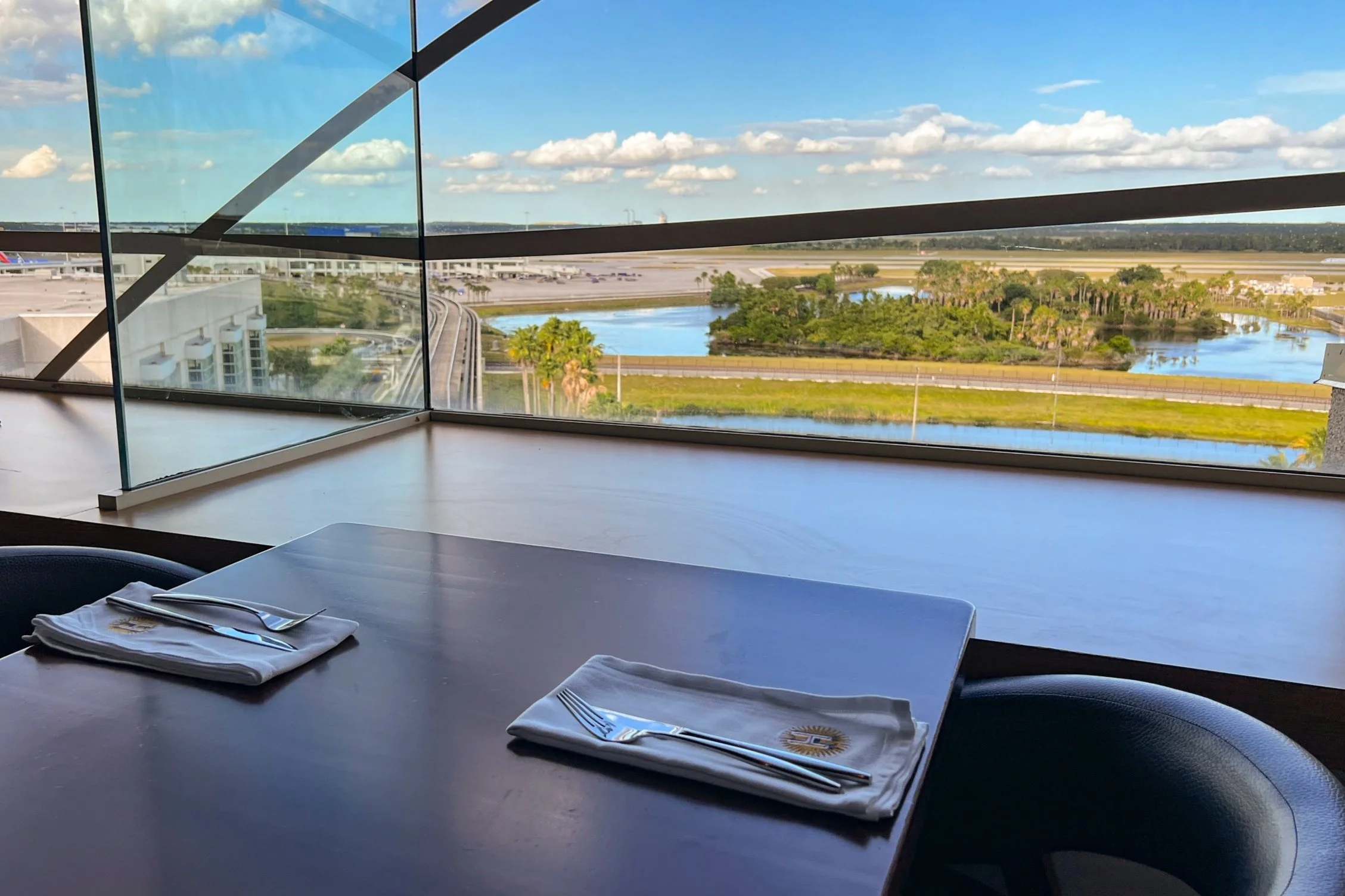 Hemisphere Restaurant MCO Review | The Orlando DINKs Blog