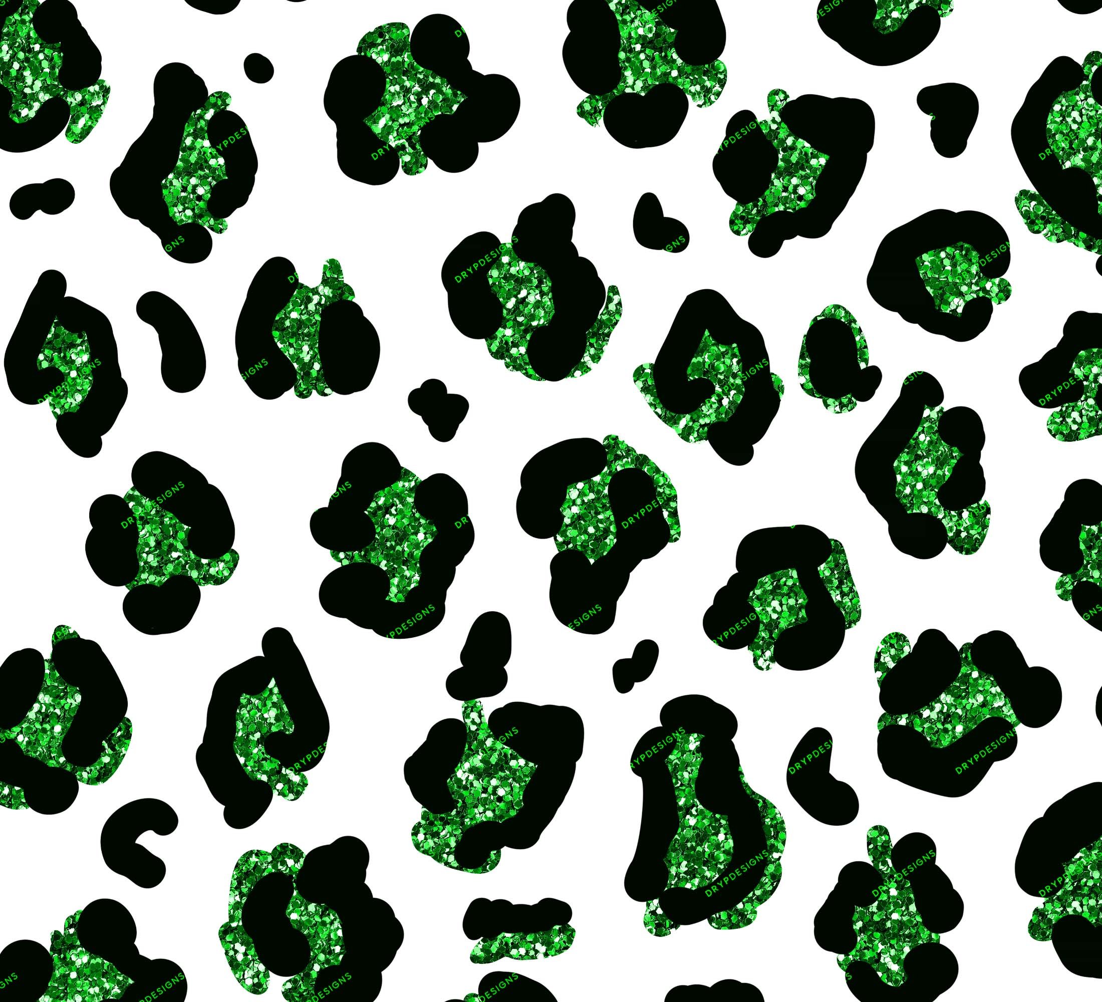 Realistic Pink Leopard Print Seamless Background — drypdesigns