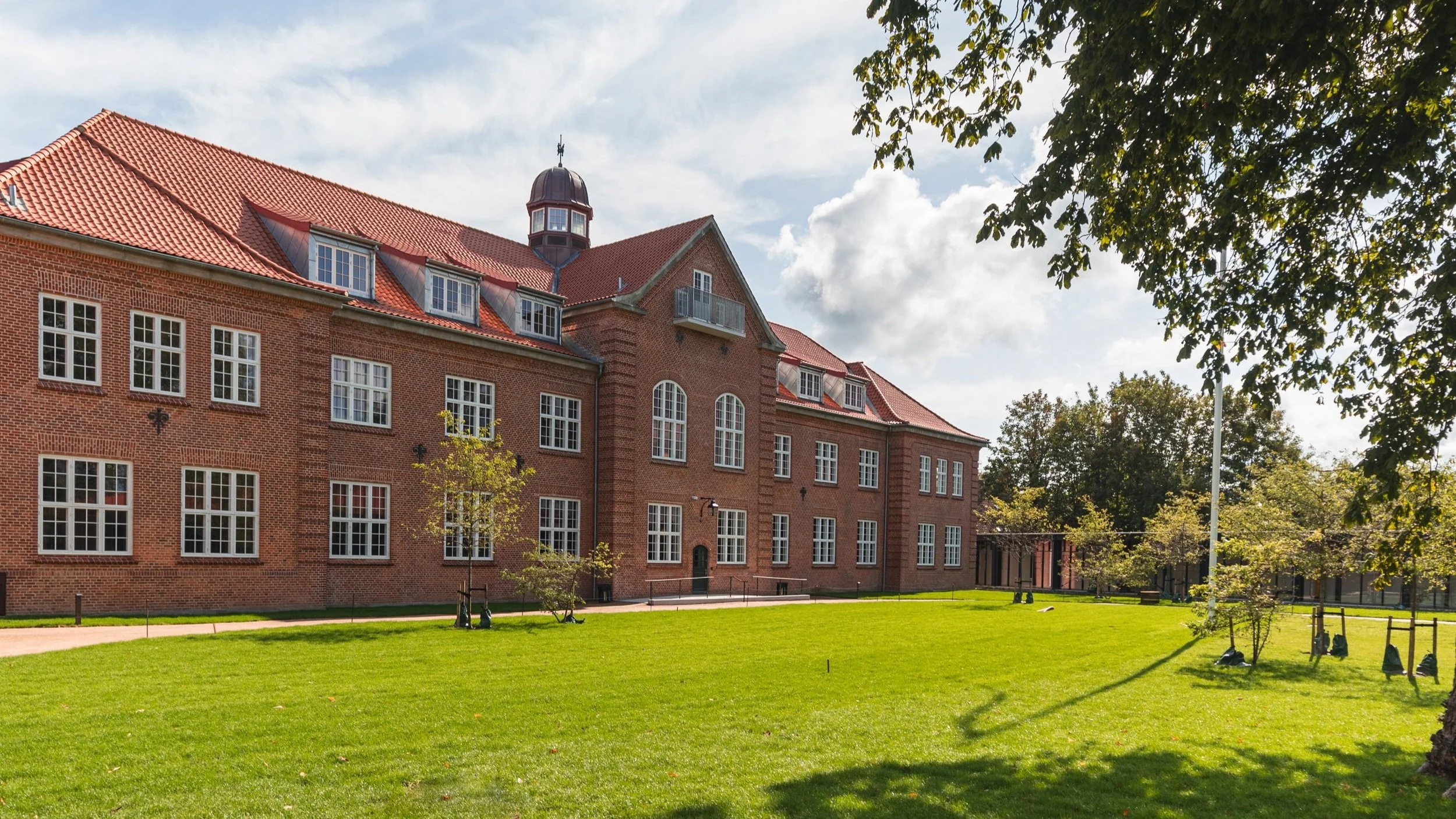 Classic Car House — K.W. Bruun & Co