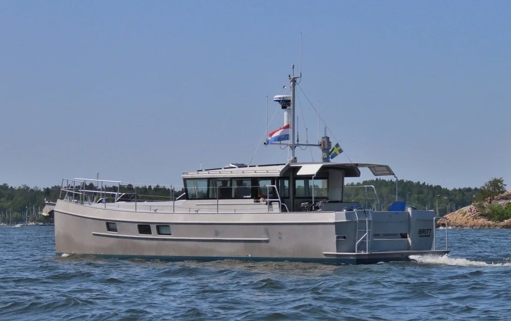 LRC, the Long Range Cruiser portfolio (58, 65) with a Low Displacement ...