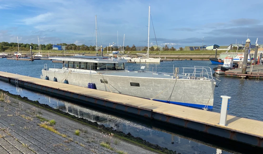 LRC, the Long Range Cruiser portfolio (58, 65) with a Low Displacement ...