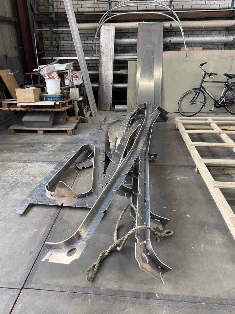 LRC65-01 build, the passagemaker with a Low Displacement to Length ...