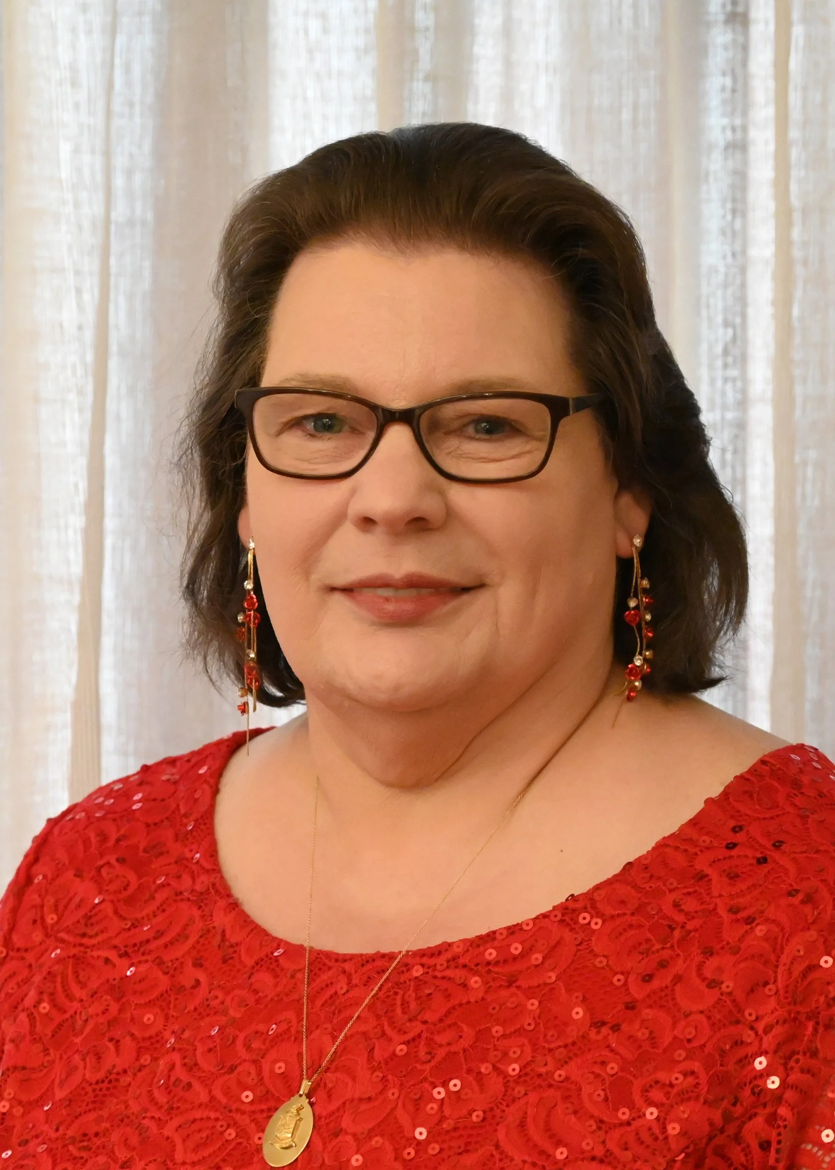 About 5 — Phi Beta Psi Sorority