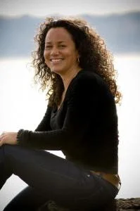 Laura van Dernoot Lipsky, MSW — The Trauma Therapist Podcast