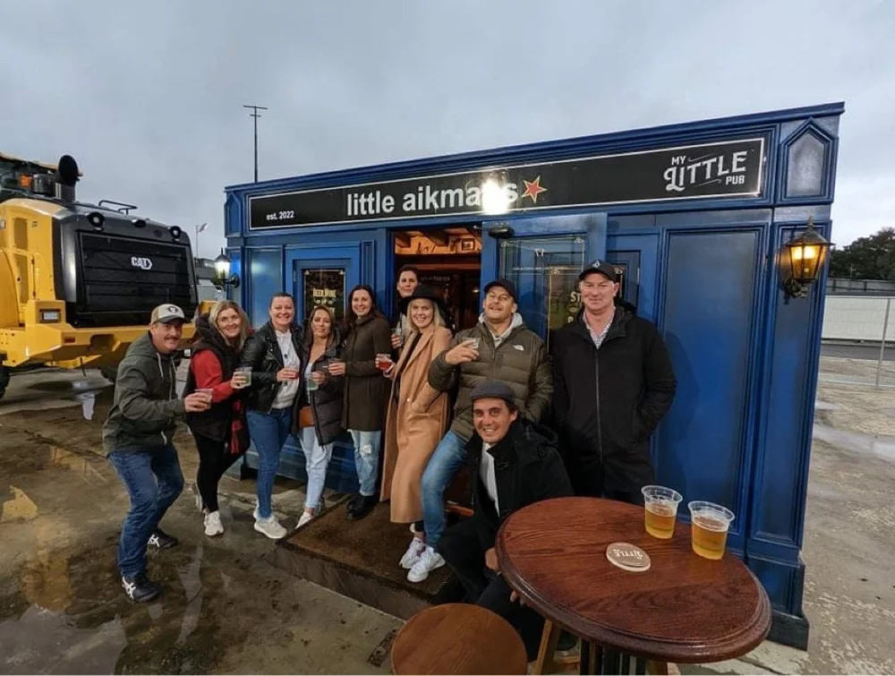 Features — My Little Pub