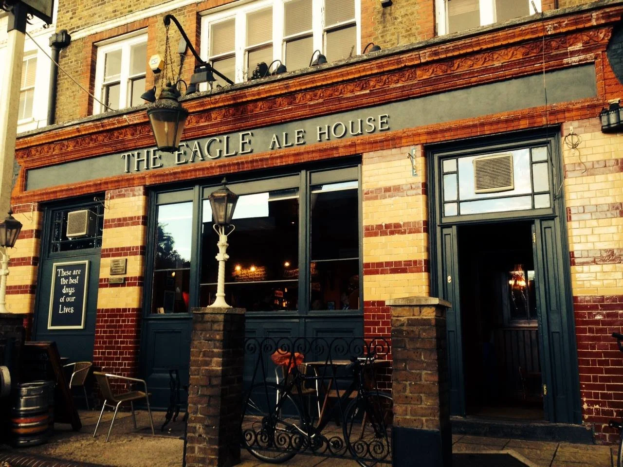 Little Irish Pub — My Little Pub