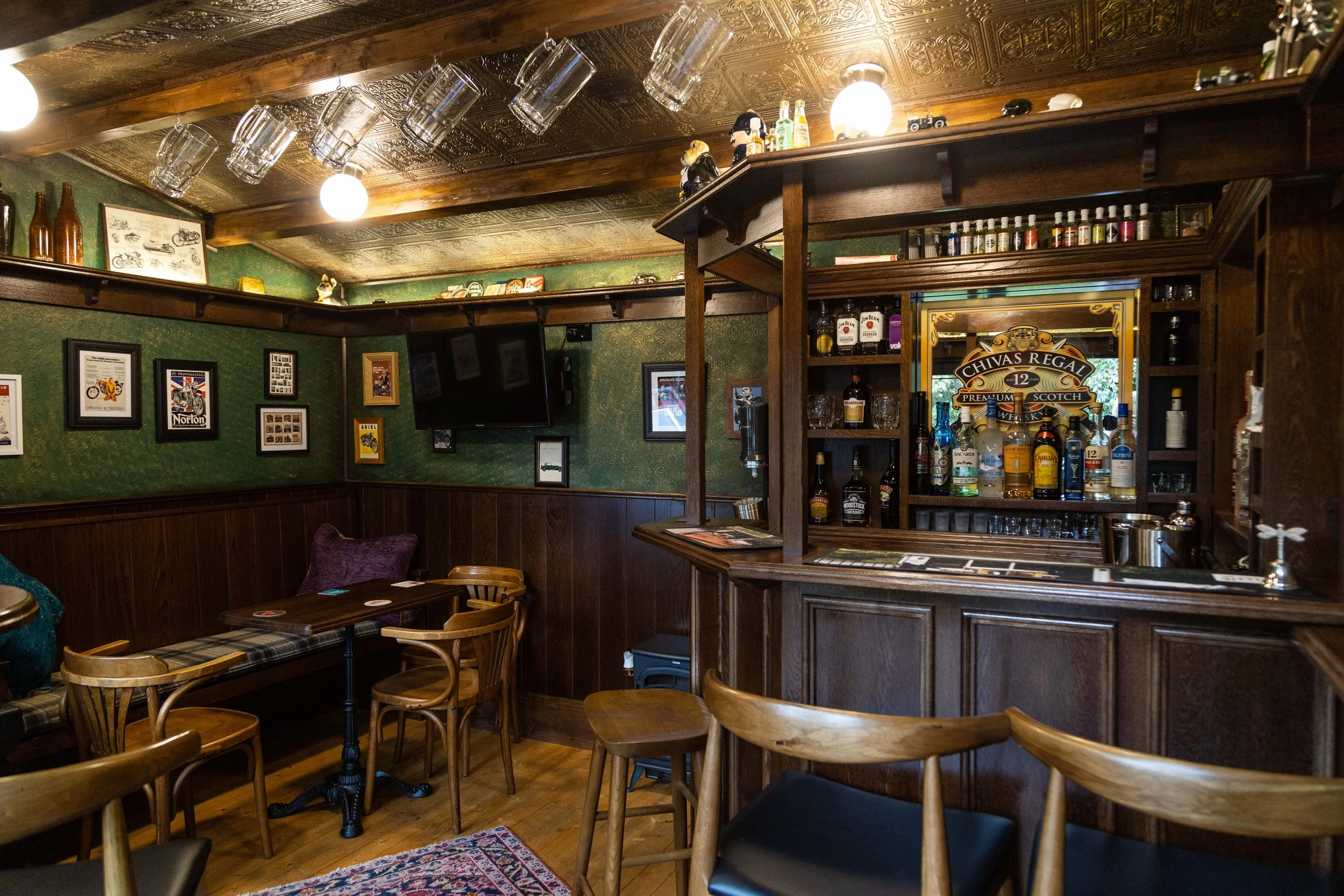 Little English Pub — My Little Pub