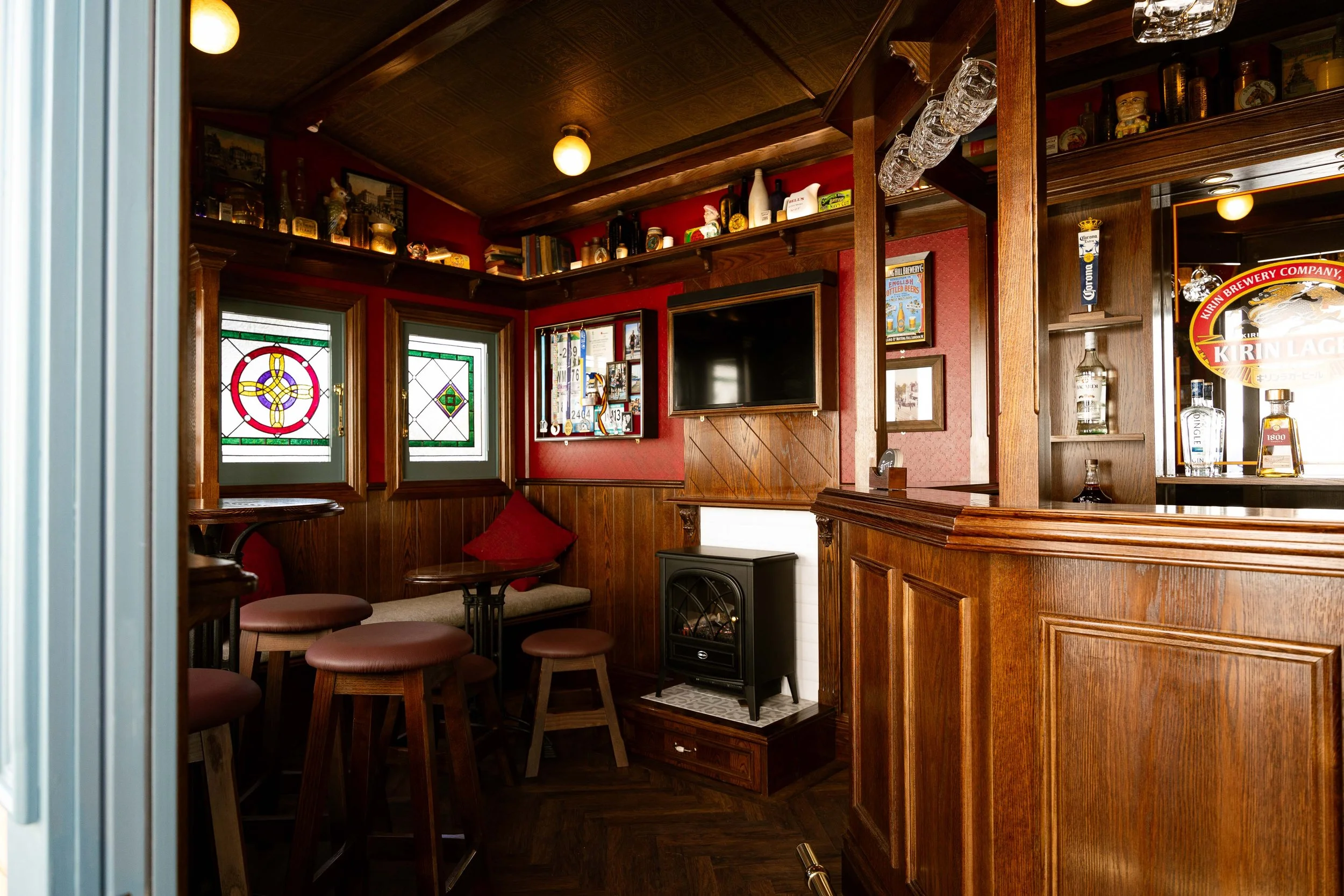 Little English Pub — My Little Pub