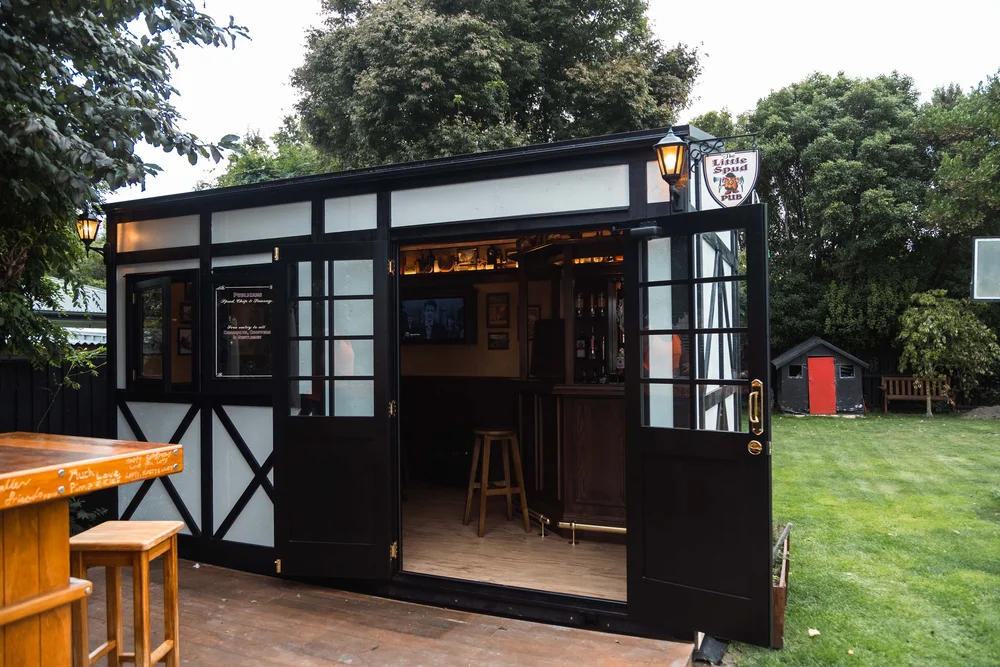 Little English Pub — My Little Pub