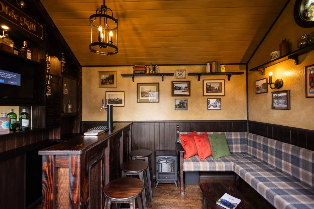 Own a Pub — My Little Pub