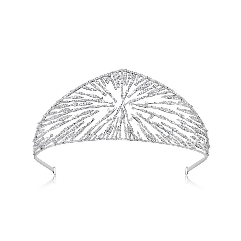 Regal and romantic - The tiara, officially the dreamiest of jewels ...
