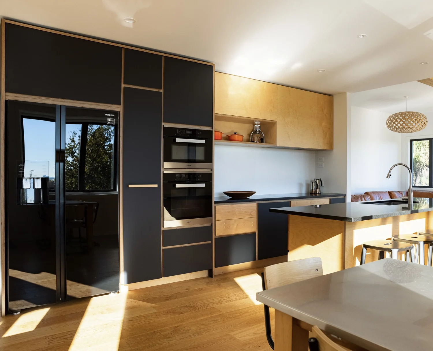 Plywood Kitchen designers making kitchens to suit your space and your ...