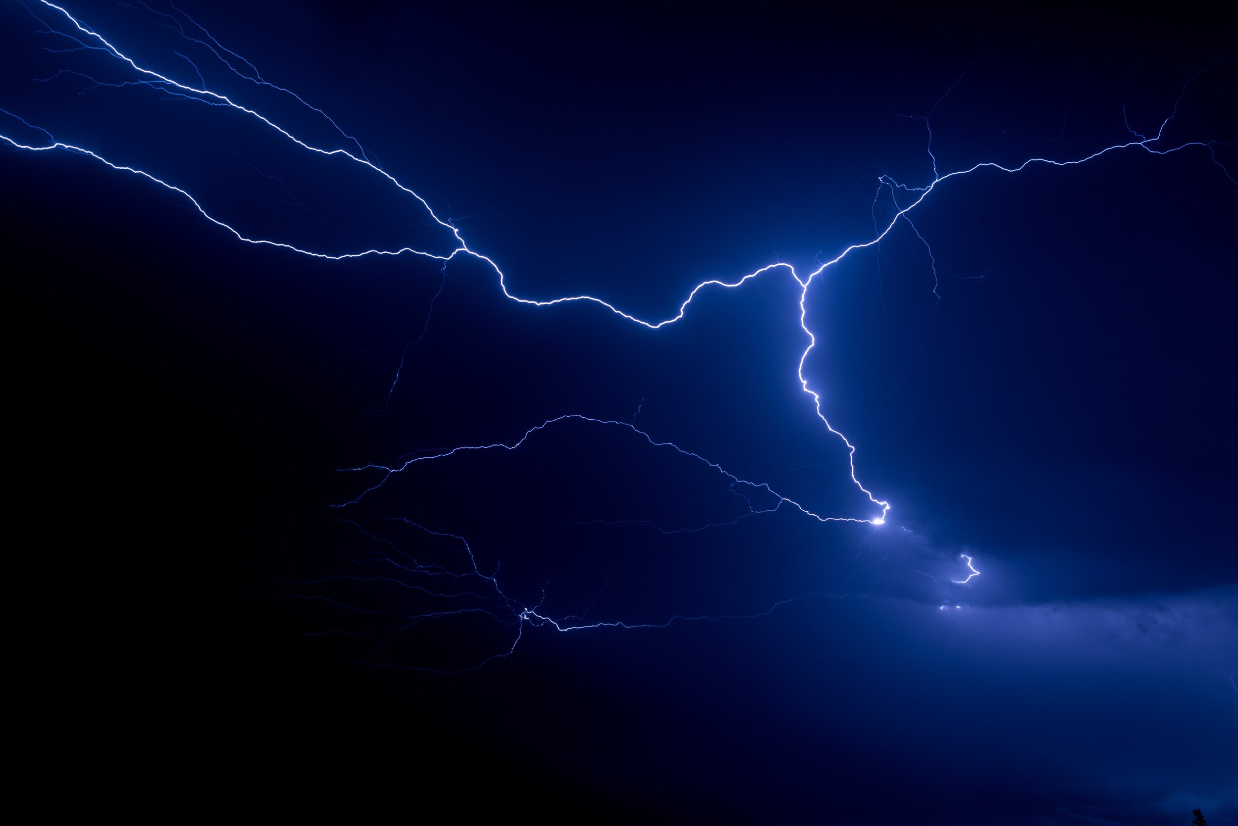 Commercial Lightning Protection Services | B&B Lightning Protection — B ...