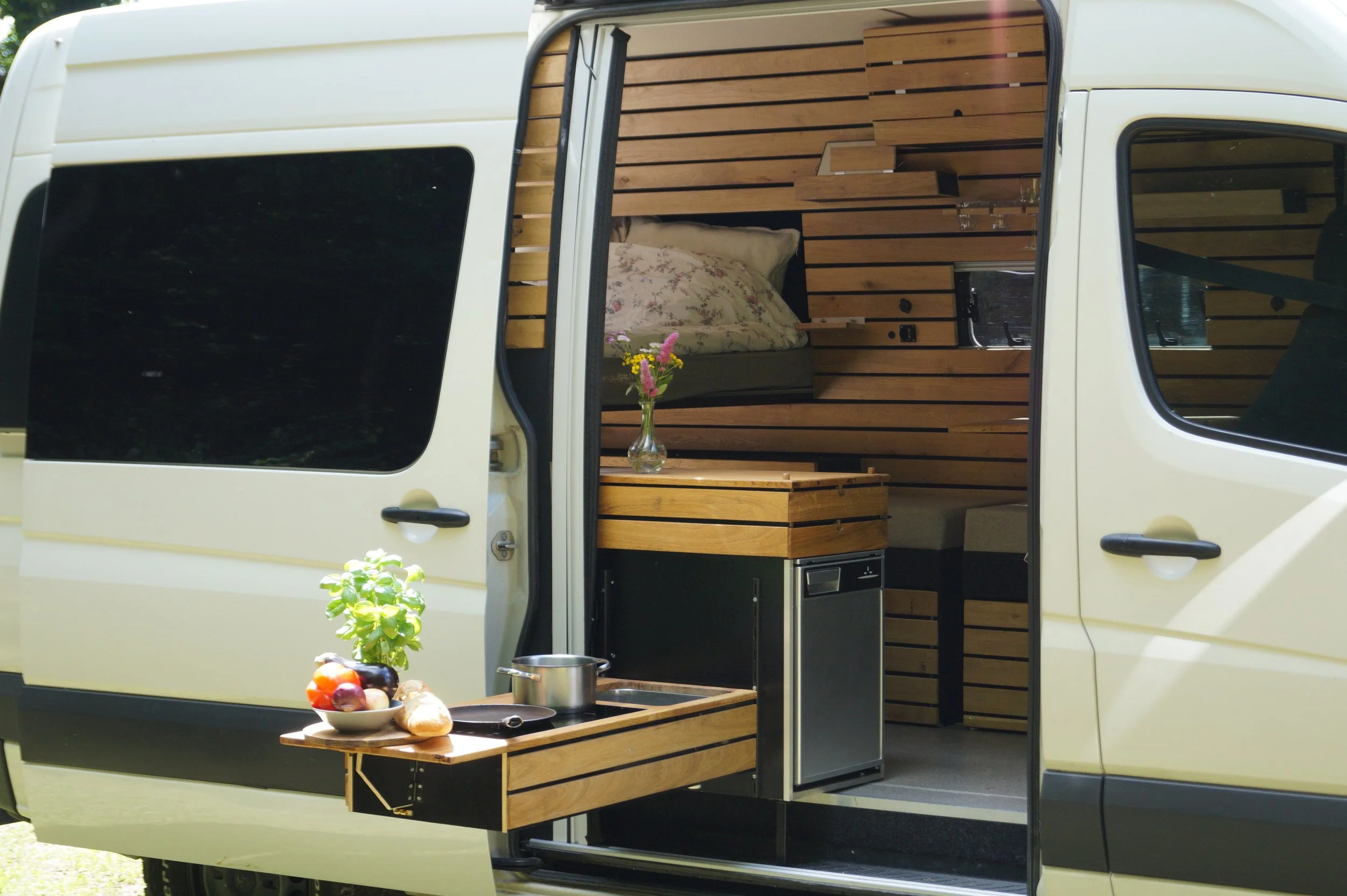 Avontuurlijke campers, semi custom en Off-grid