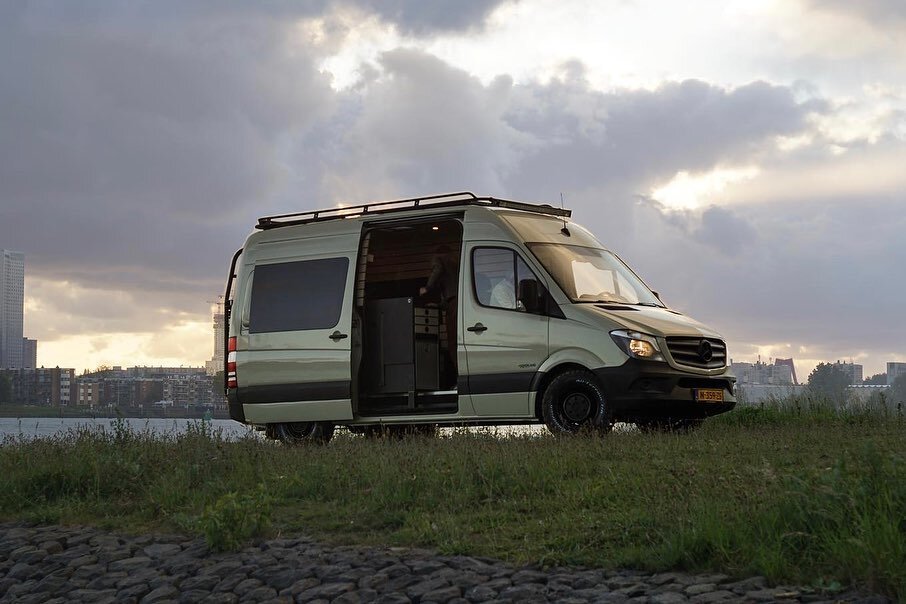 Avontuurlijke campers, semi custom en Off-grid