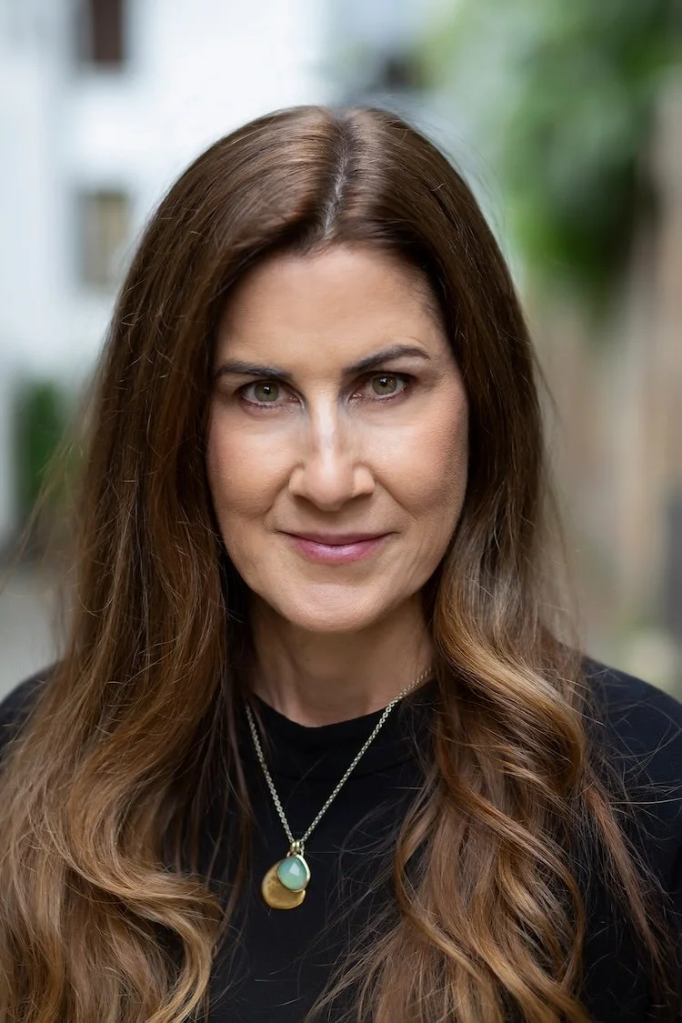 Contact — Stephanie Baker | Writer & Journalist