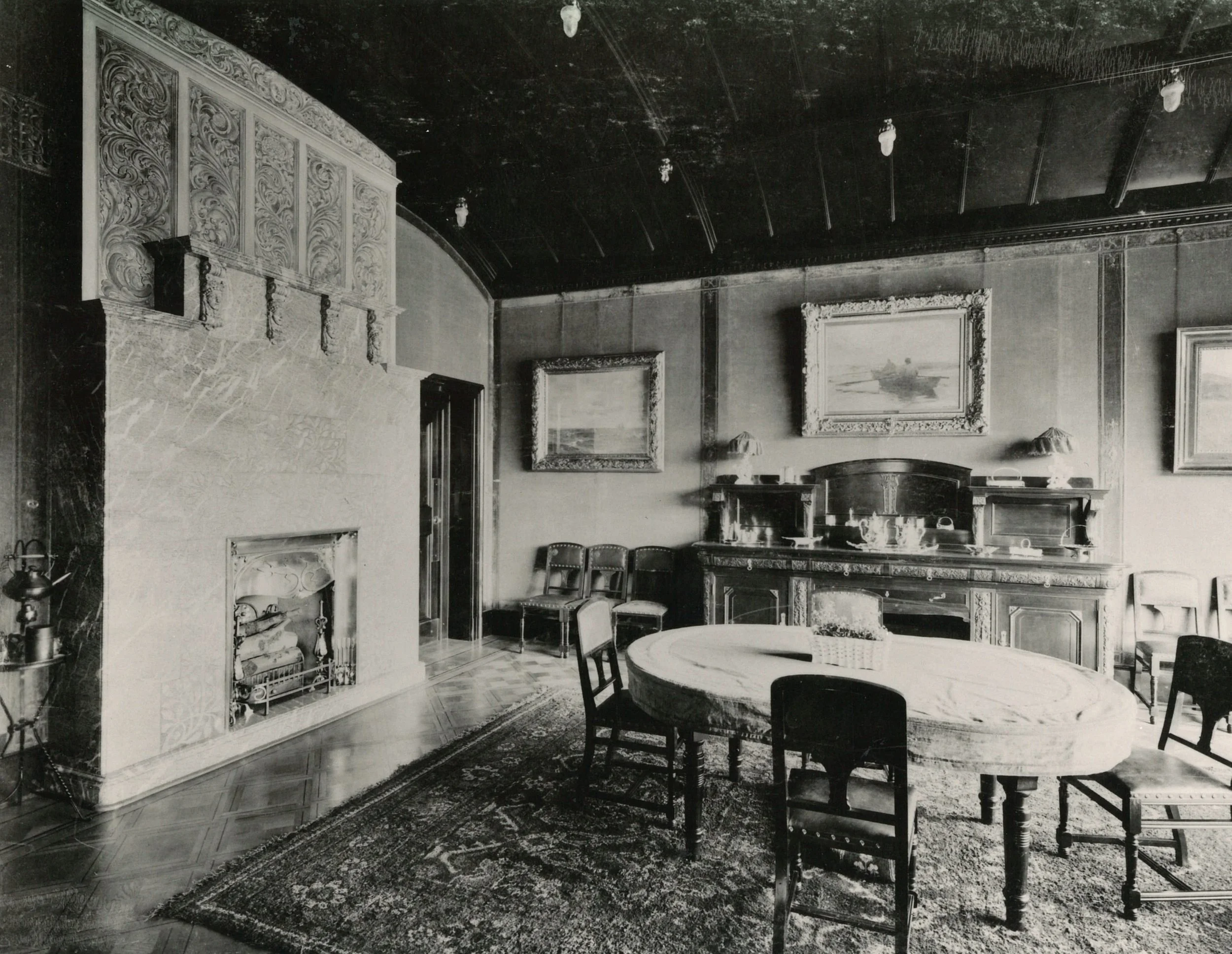 Leaders, industrialists and epic historical figures in the Mysterious ...