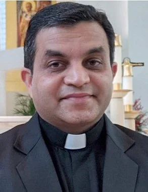 Meet the New Midwest Jesuit Novices — Jesuits Magazine