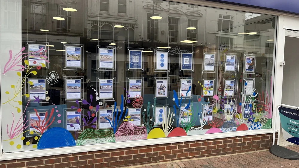 Illustrated Window Murals in collaboration with Hampshire Cultural ...