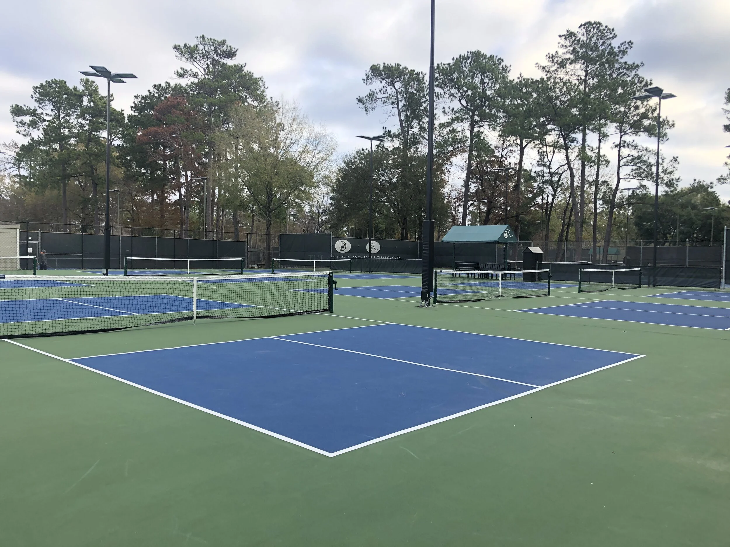 Quality Courts and Outdoors