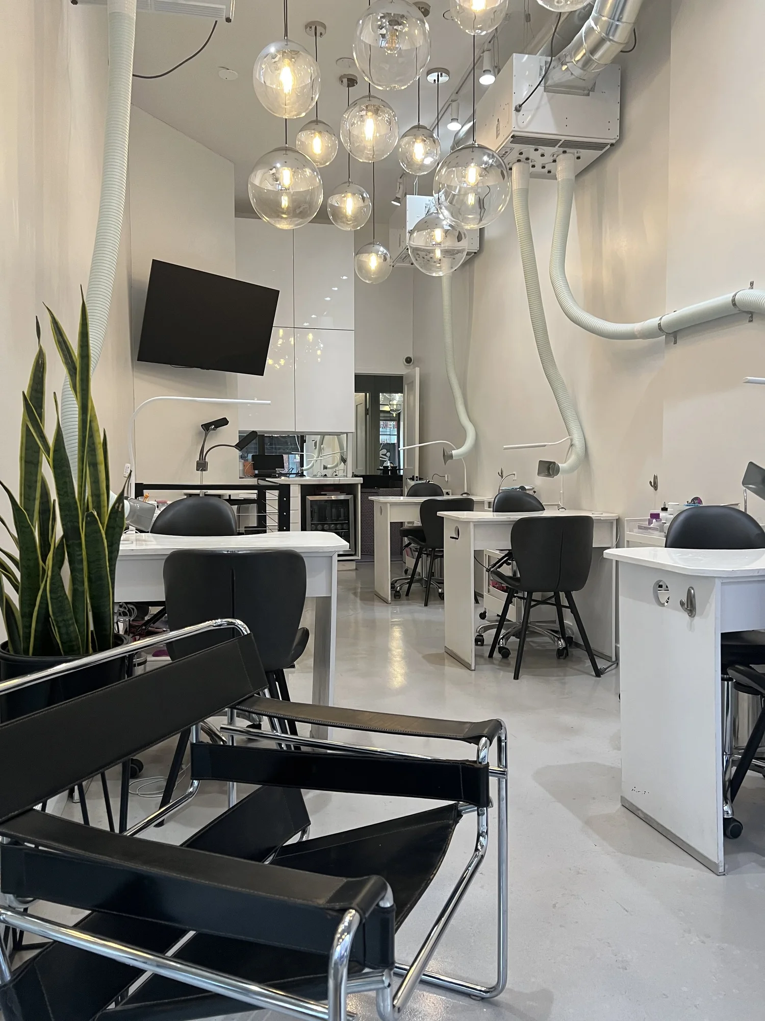 10 Piece Nails | Custom Nail Art | NYC