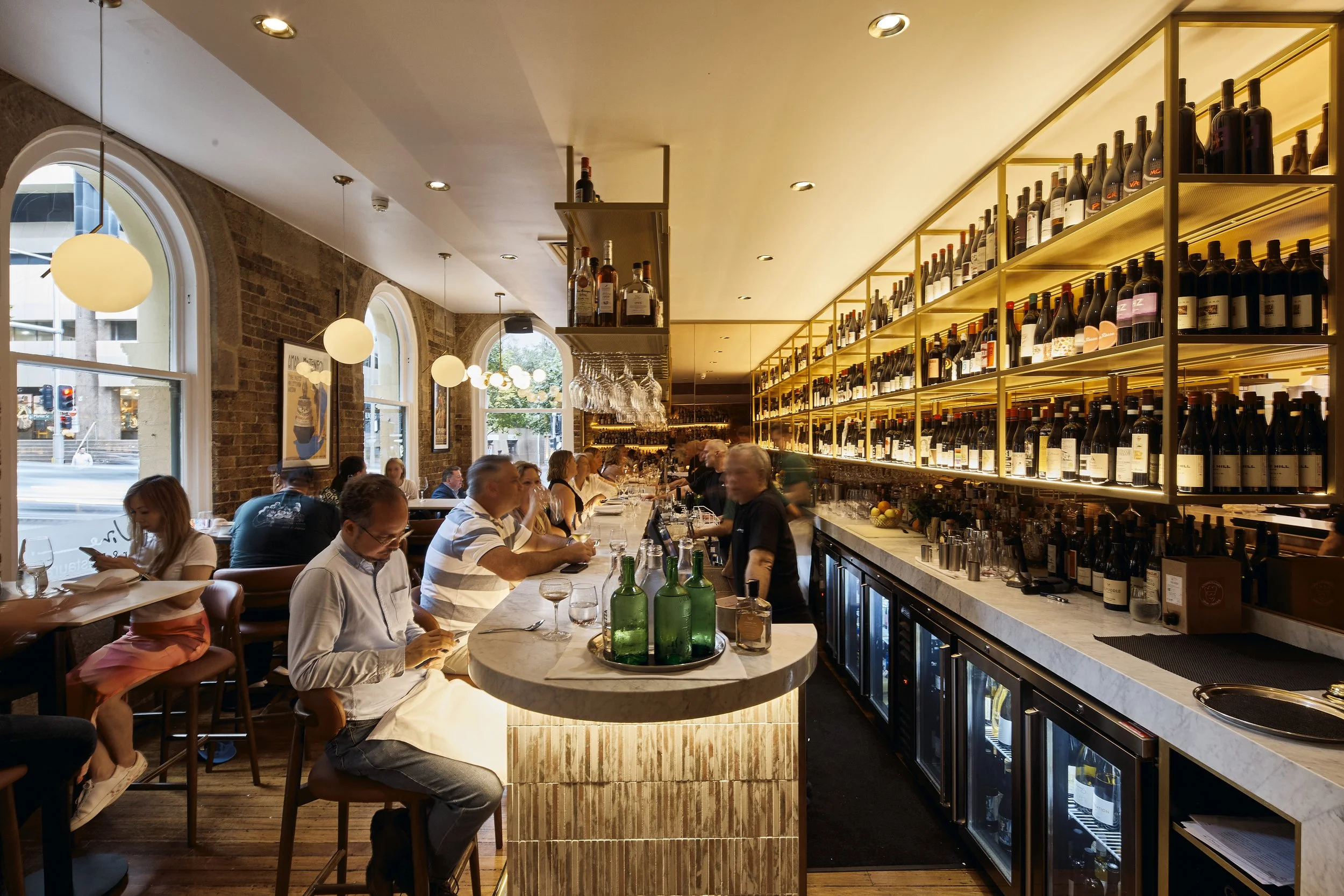 Wine Bar & Italian Restaurant Sydney CBD - de Vine Food & Wine