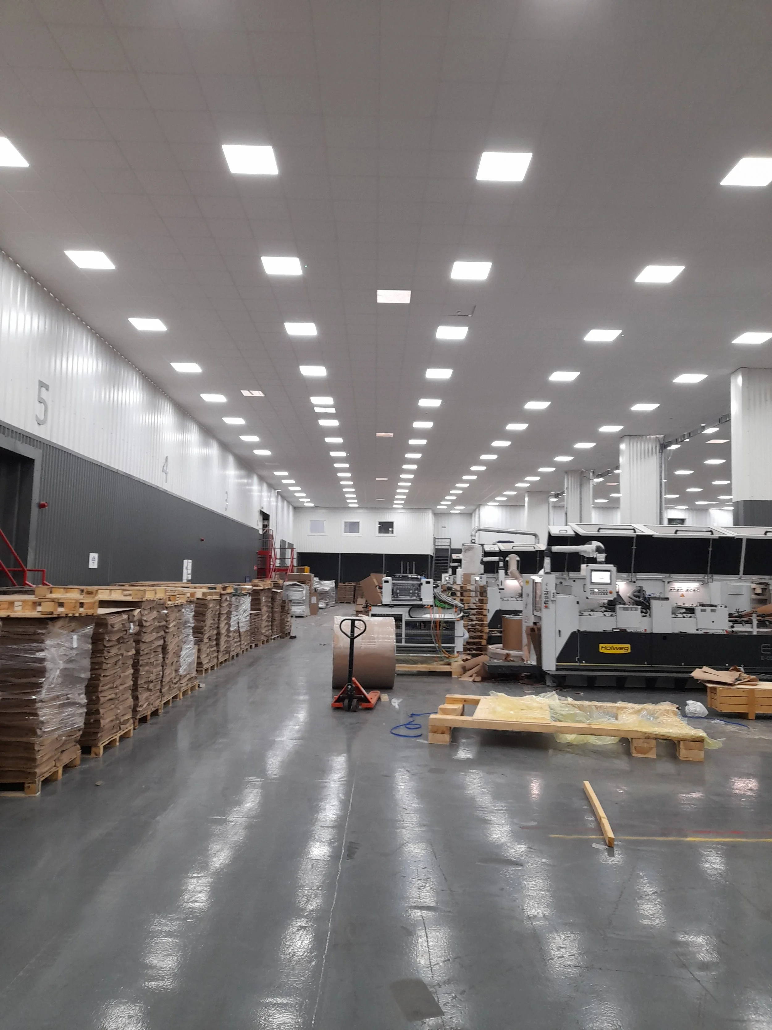 Euro Packaging save over 75% in annual CO2 with LED lighting — Low ...