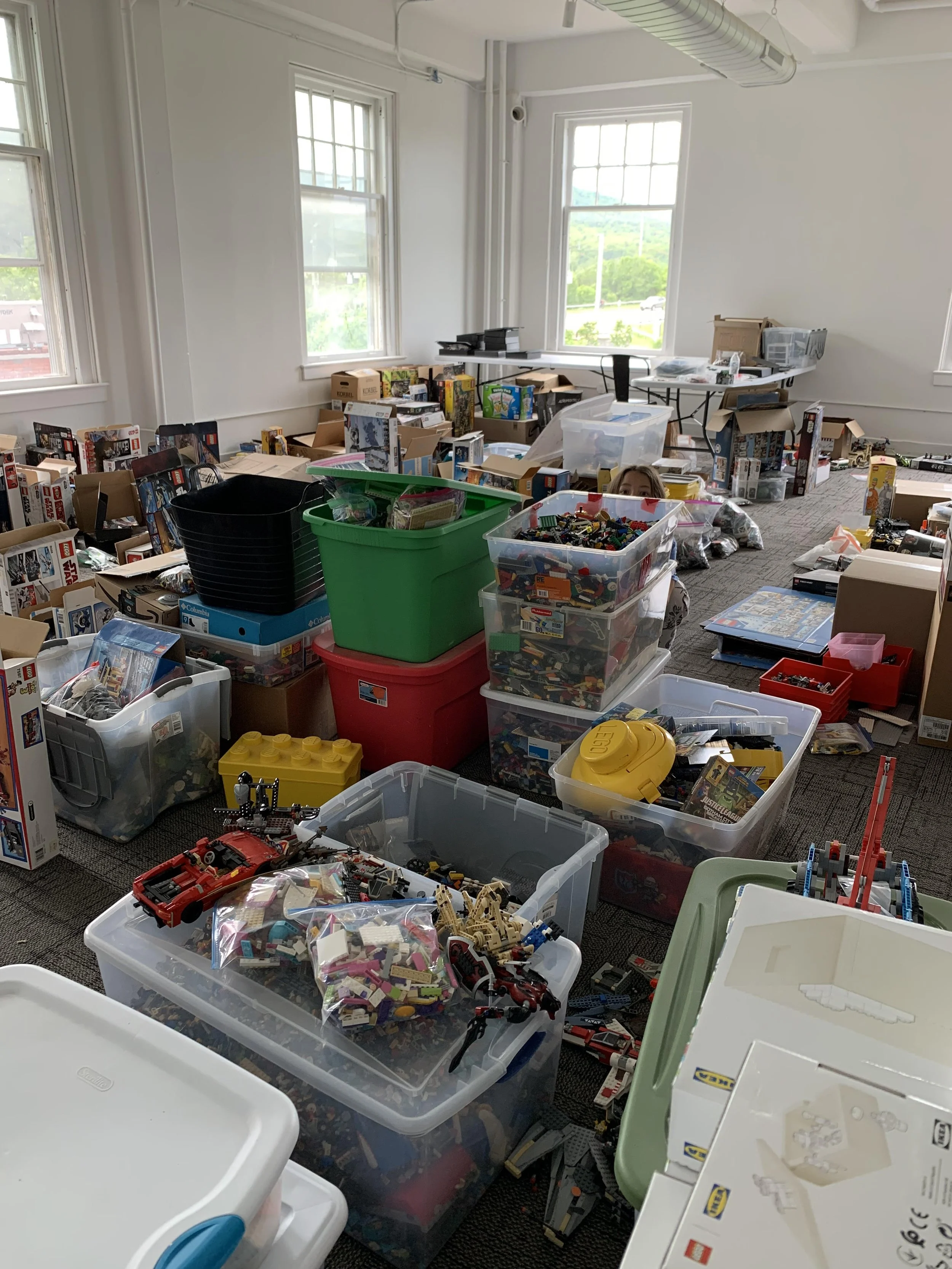 We Buy LEGO — Empire Bricks