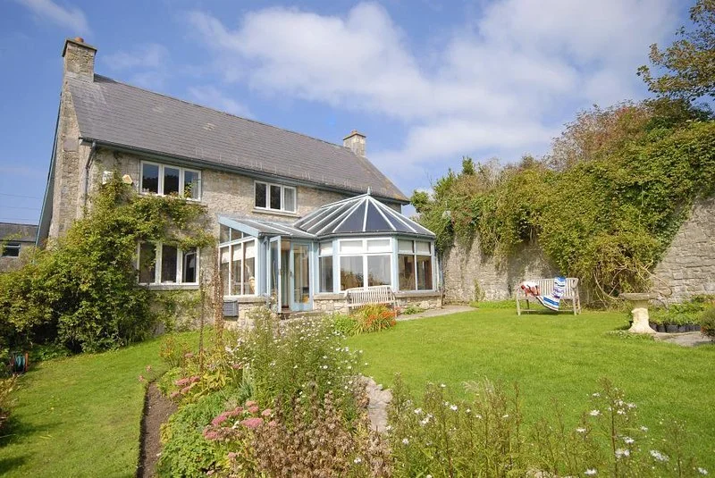 Holiday Cottages Wales — Slade Holiday Cottages