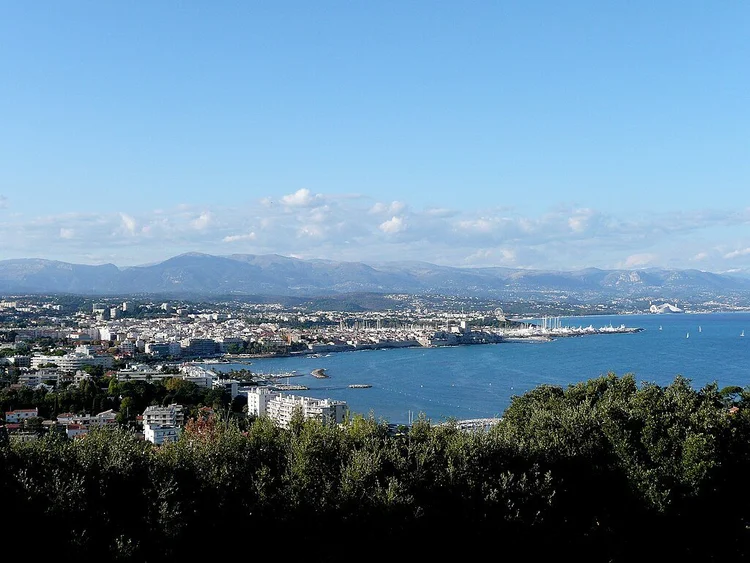 A Local's Guide to Travel in Antibes, France — Go Ask A Local