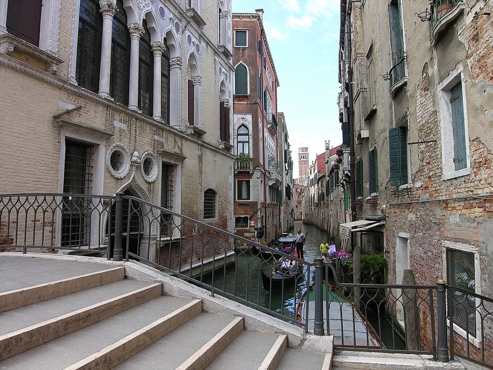 Where to Stay in Venice - A Local’s Neighborhood Guide — Go Ask A Local