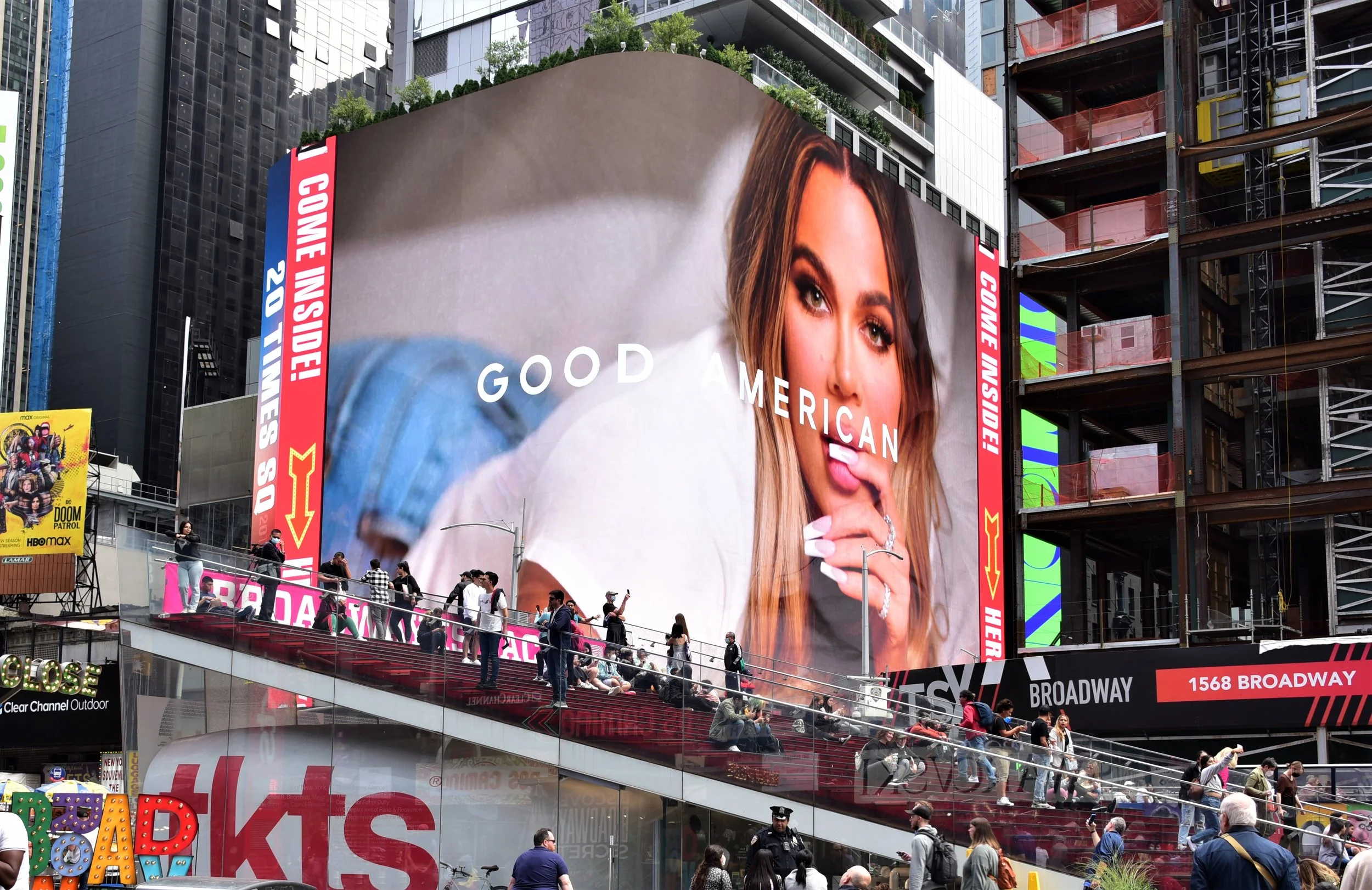 Swing Media - Outdoor Advertising, Billboards, Out of Home Marketing