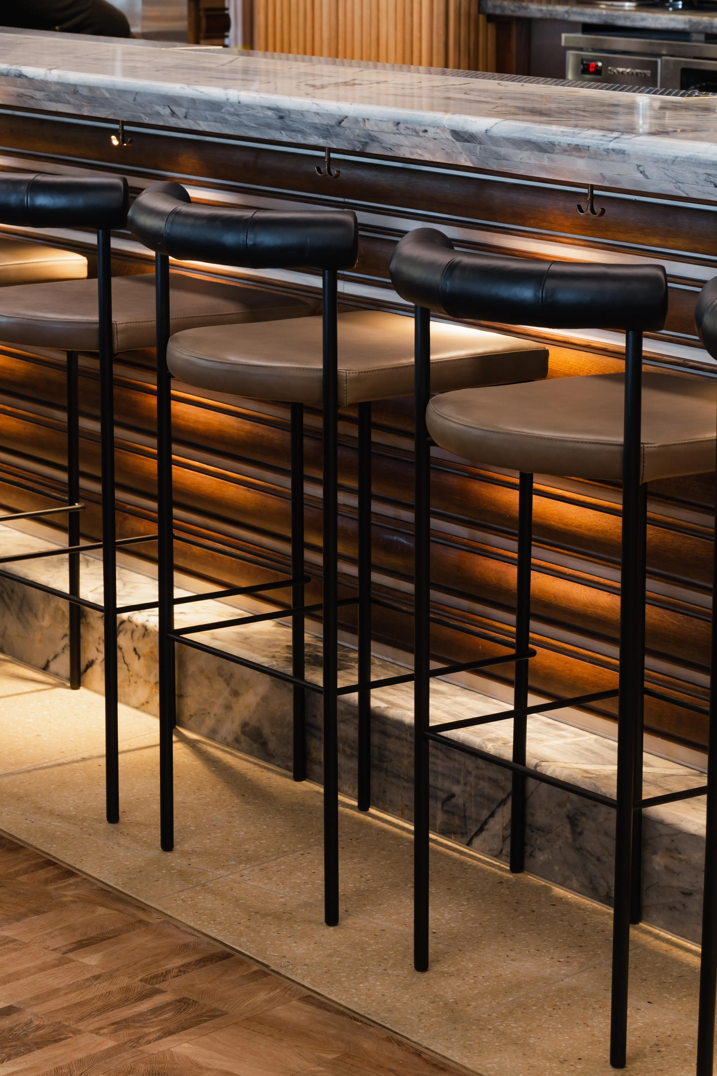 Contact — Palmer Bar & Restaurant