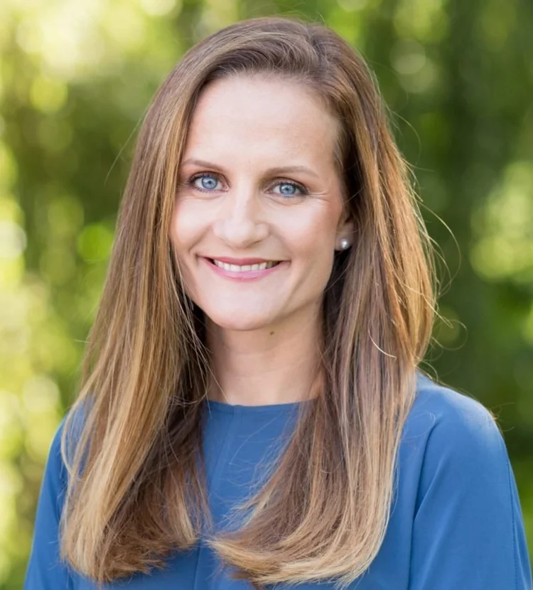 meet the experts — Let's all Talk Menopause