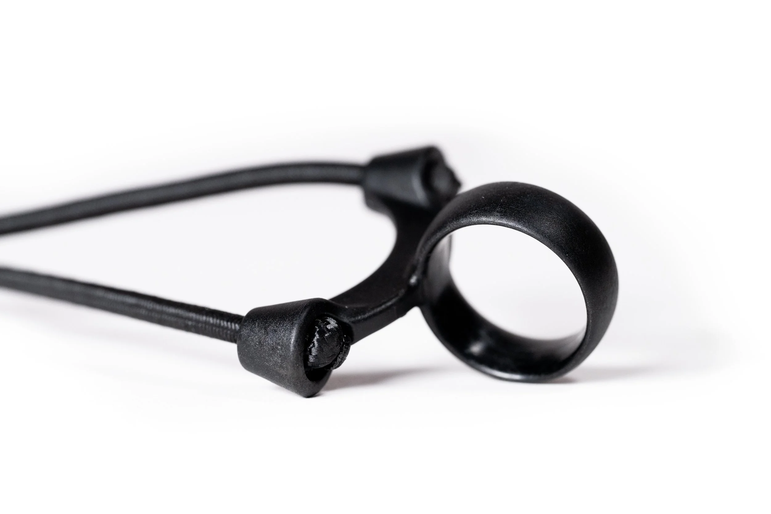 Bottle Retention Loop — Wove