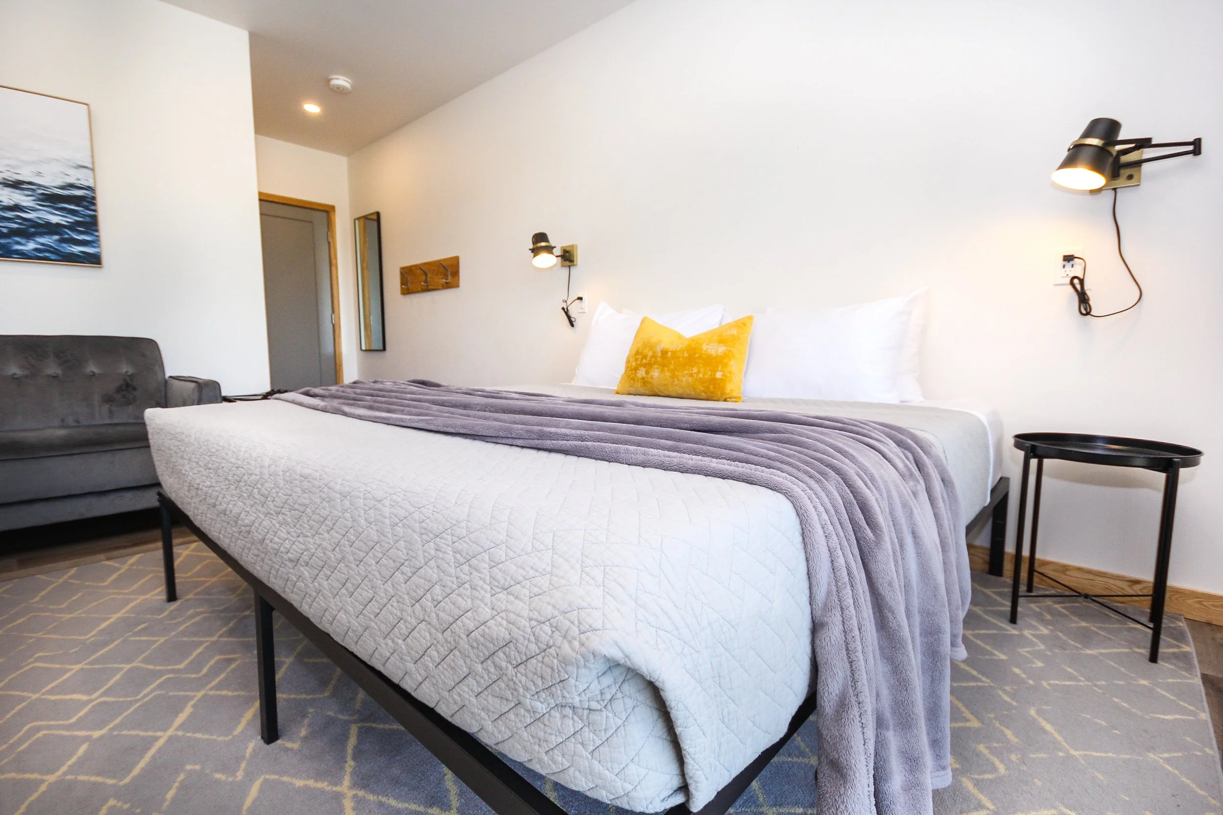 STONE COVE B&B — STONE COVE // EVO LUXURY WATERFRONT BED + BREAKFASTS