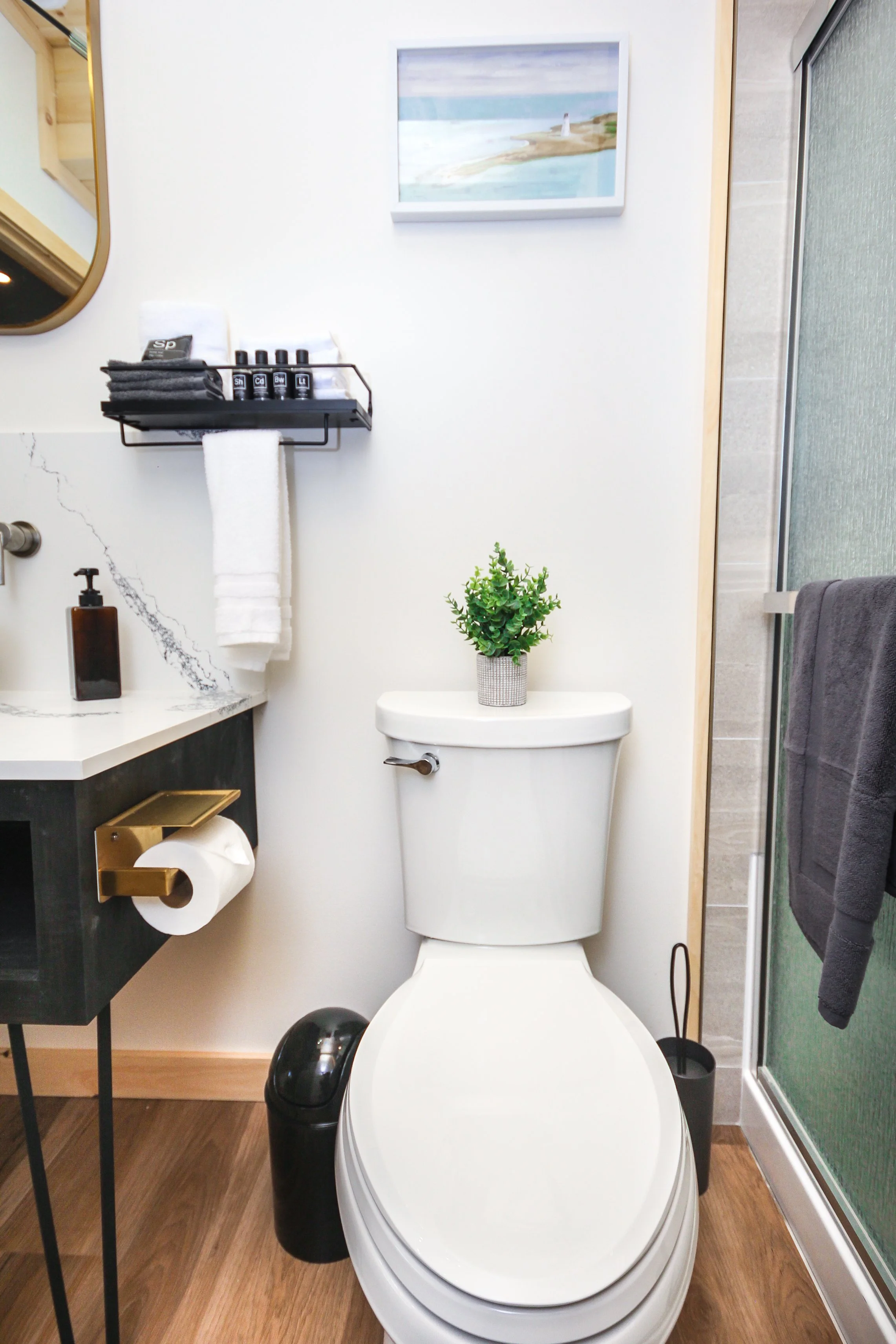 STONE COVE EVO B&B — STONE COVE // EVO LUXURY WATERFRONT BED + BREAKFASTS