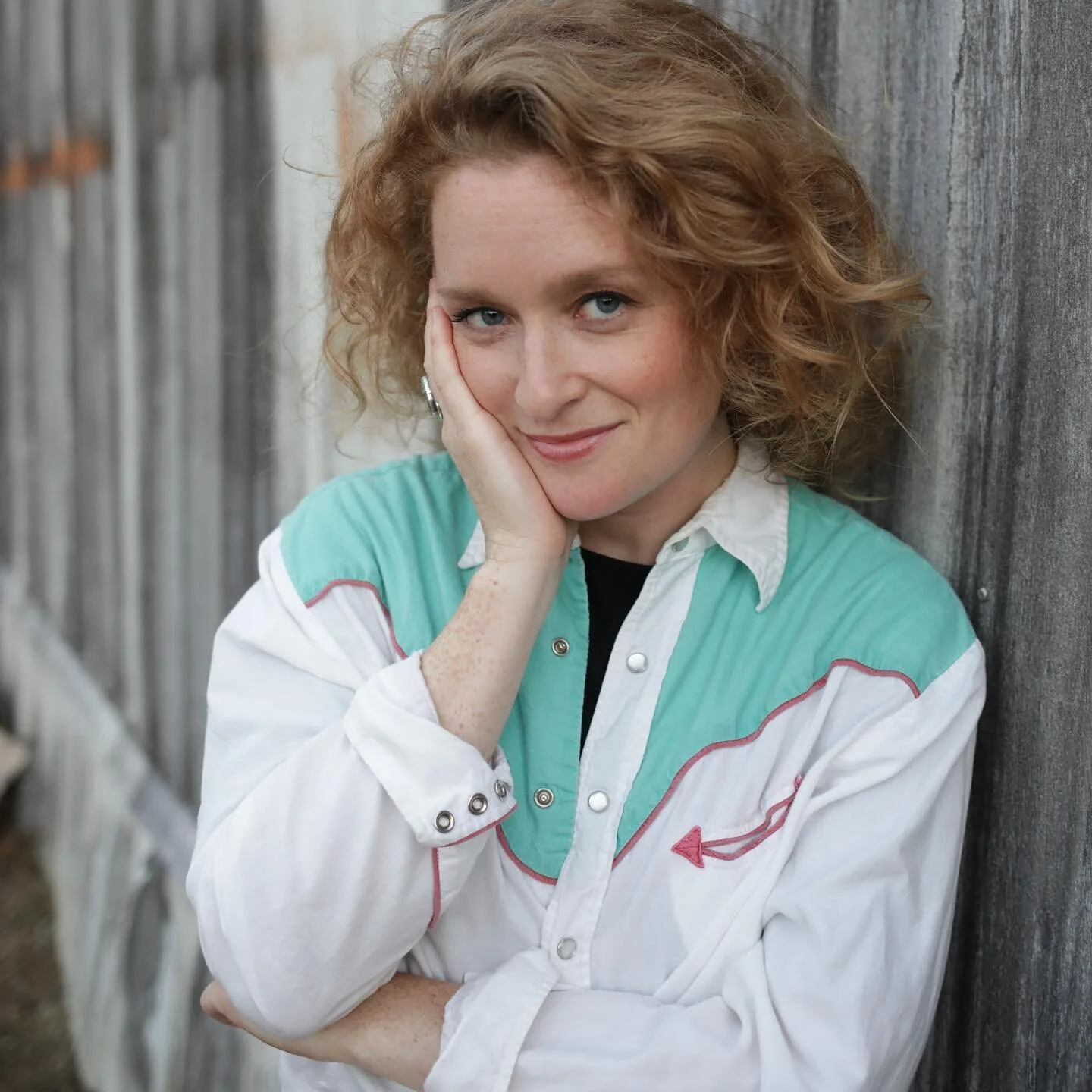 Visions: MP3 Download — Alice Howe