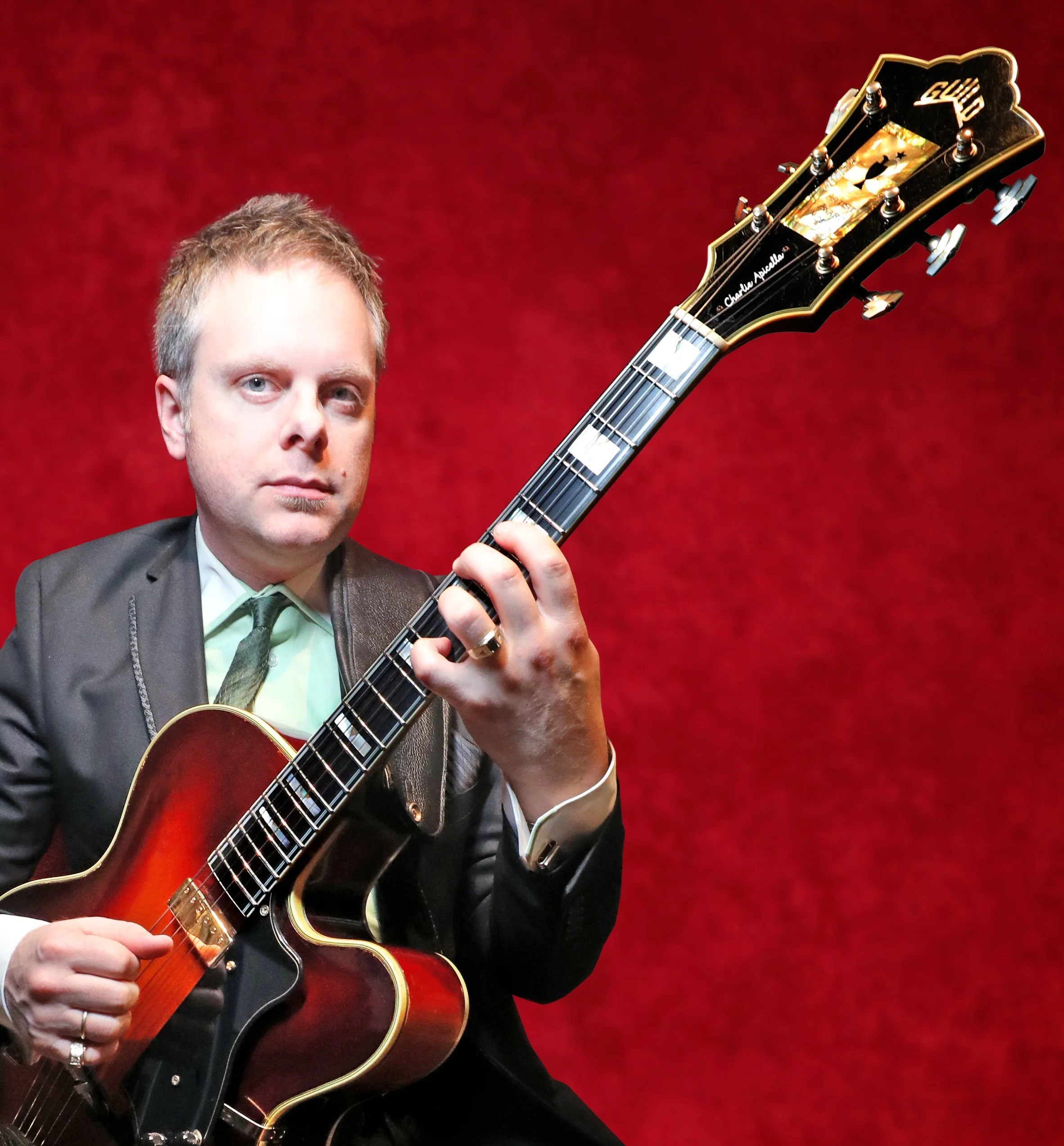 SIGNATURE SOUNDS PRESENTS