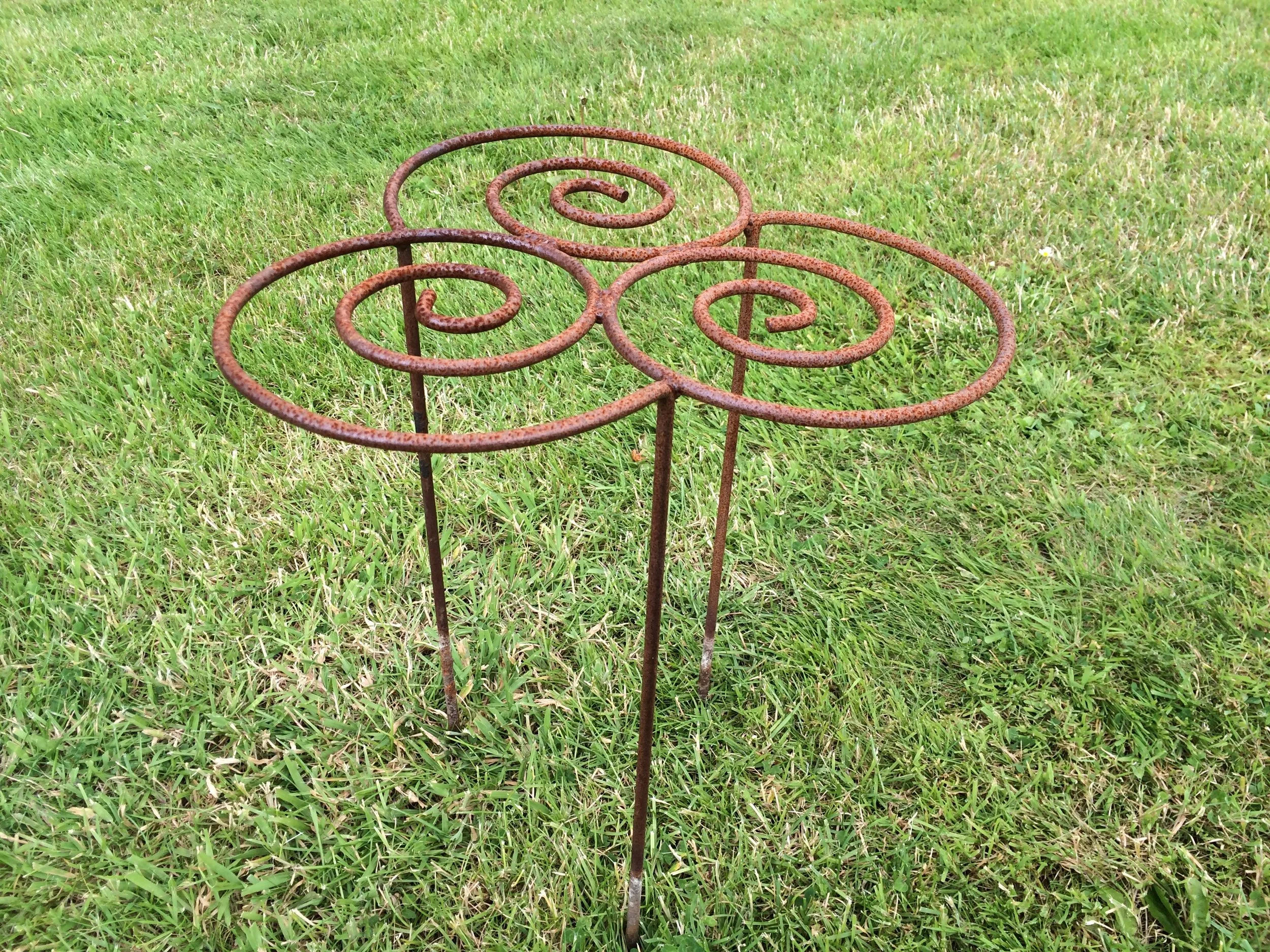 Grow Through Herbaceous Supports — Lincolnshire Plant Supports Ltd.