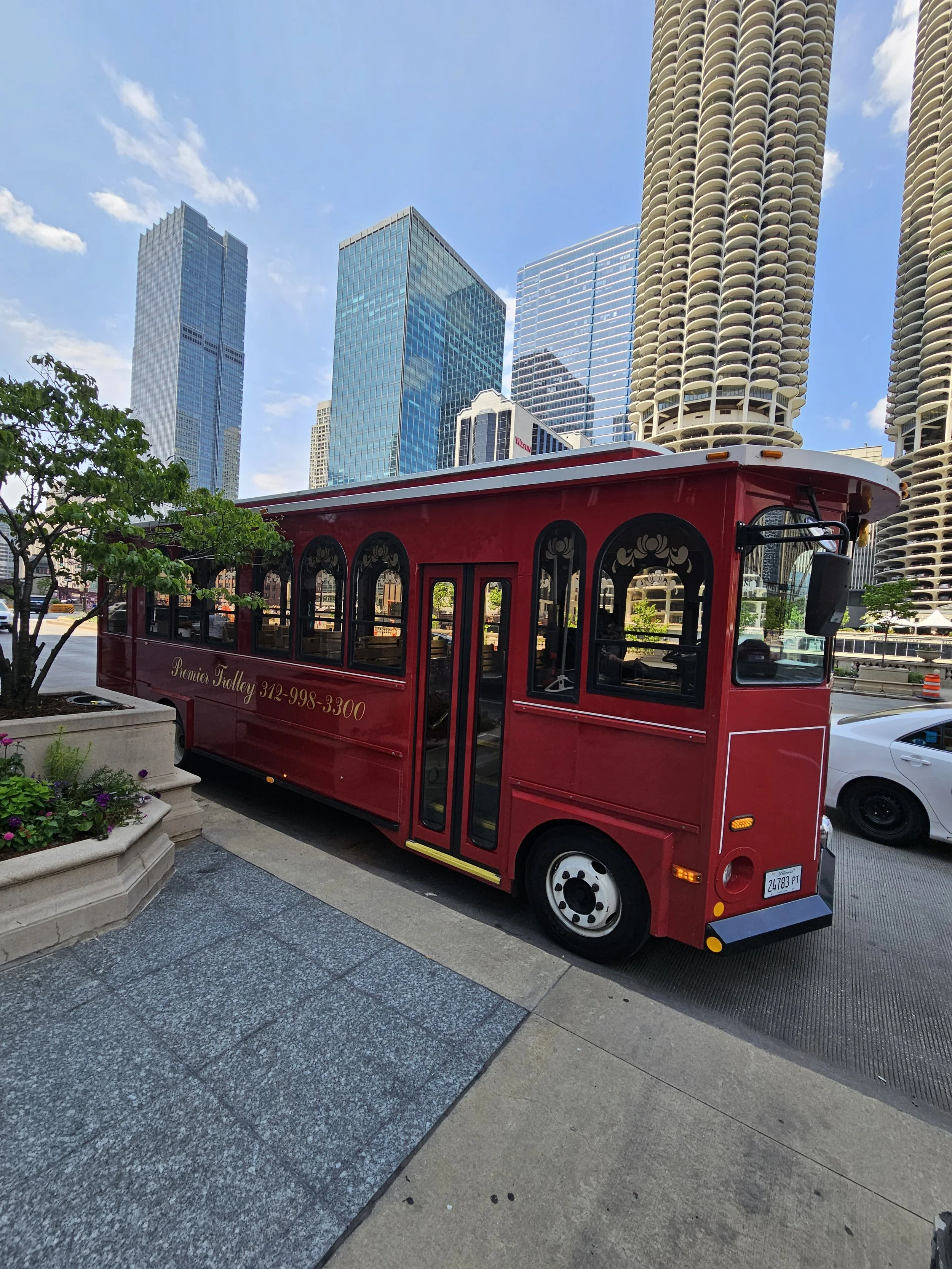 Premier Trolley and LimoPremier Trolley of Chicago