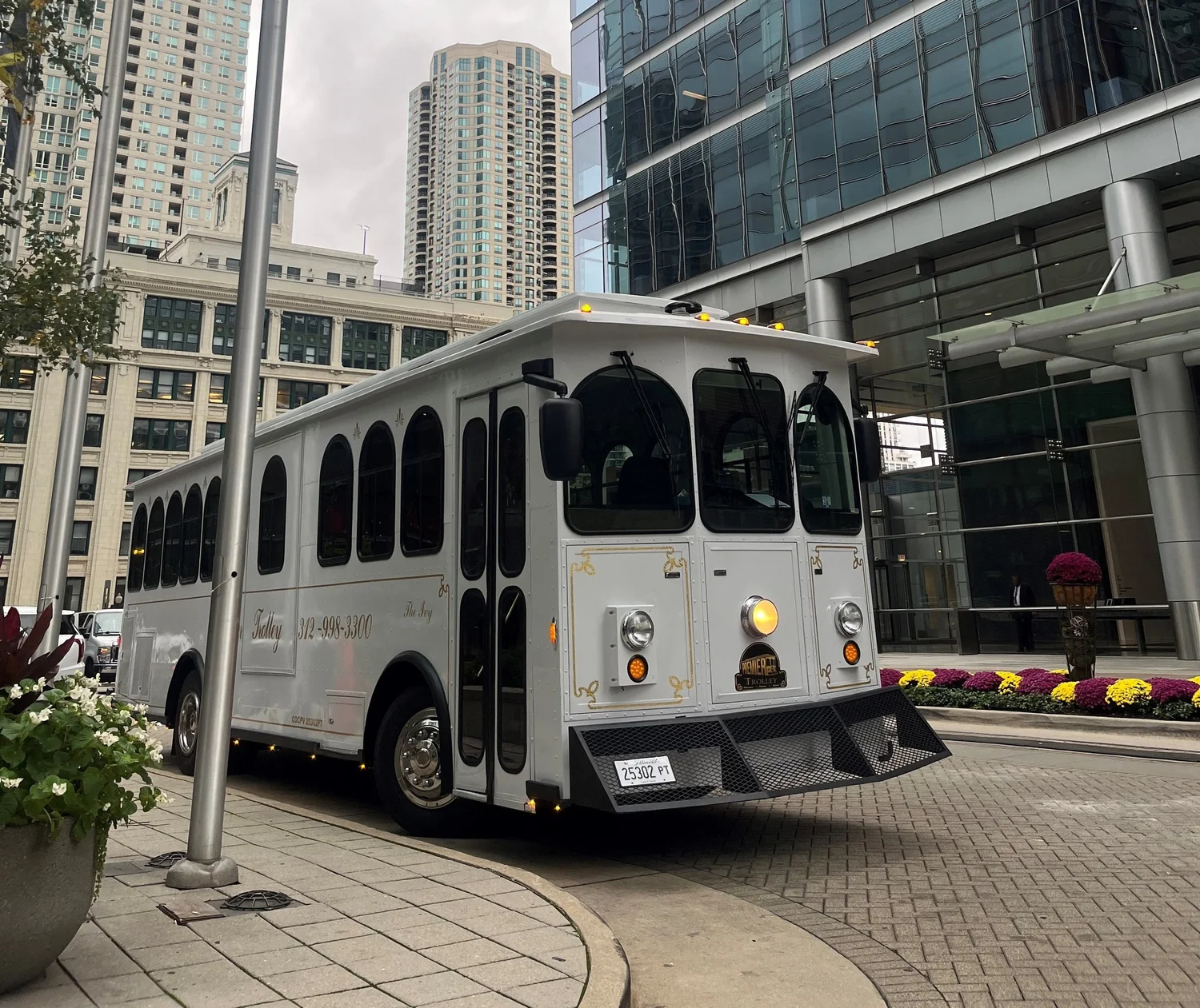 Premier Trolley and LimoPremier Trolley of Chicago