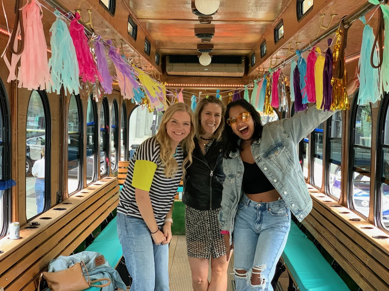 Photo Gallery — Premier Trolley of Chicago