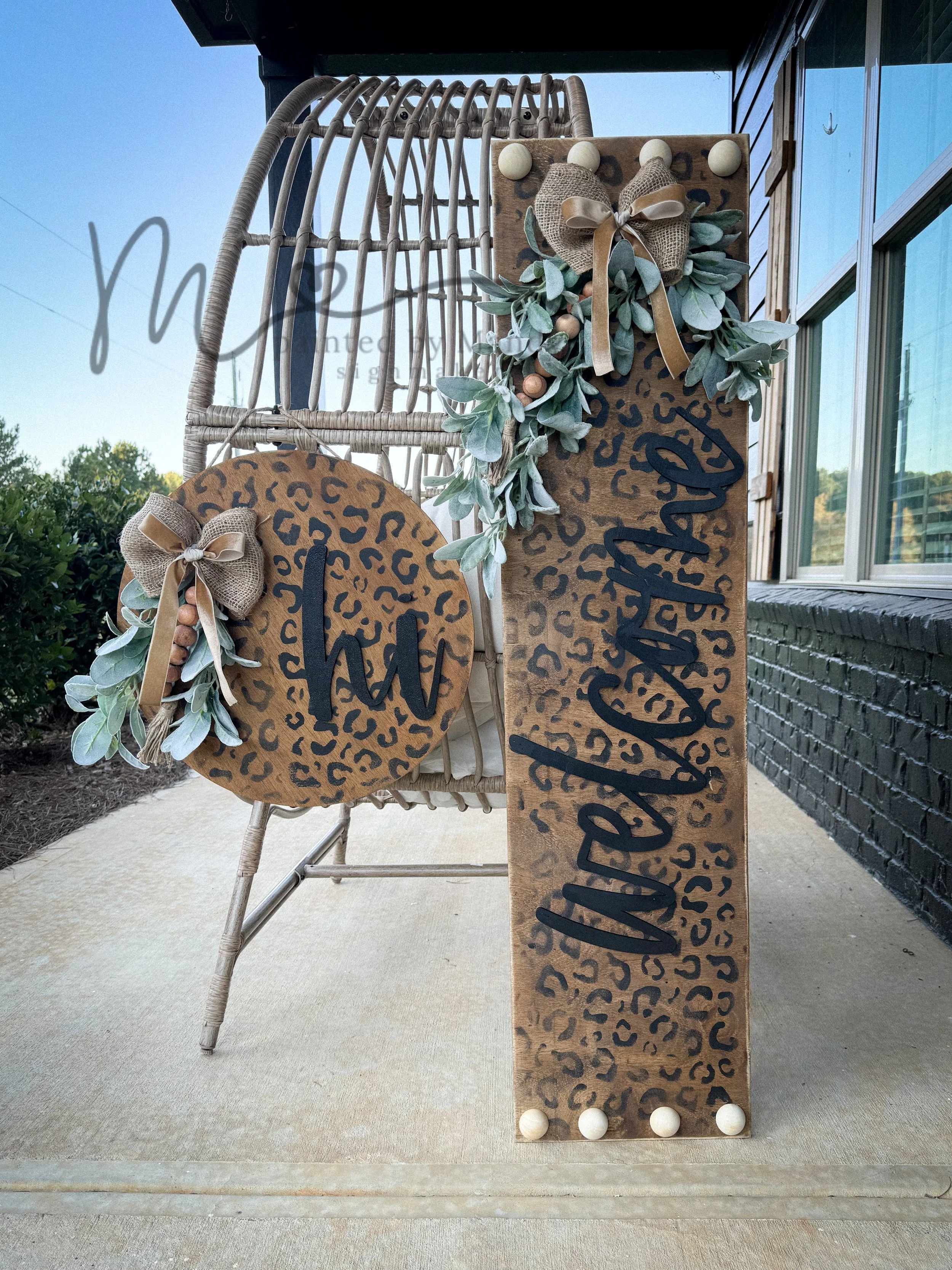 Store 2 — Painted by Mandy