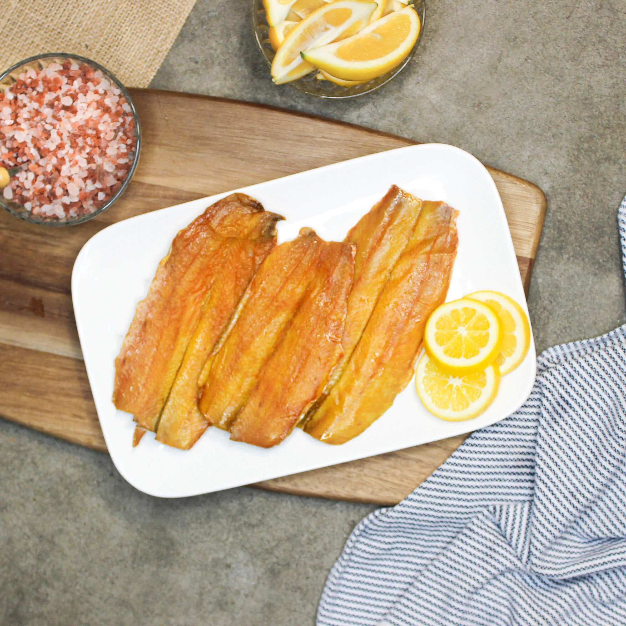 Whole Cooked XL Prawns — Saltwater Seafoods NZ