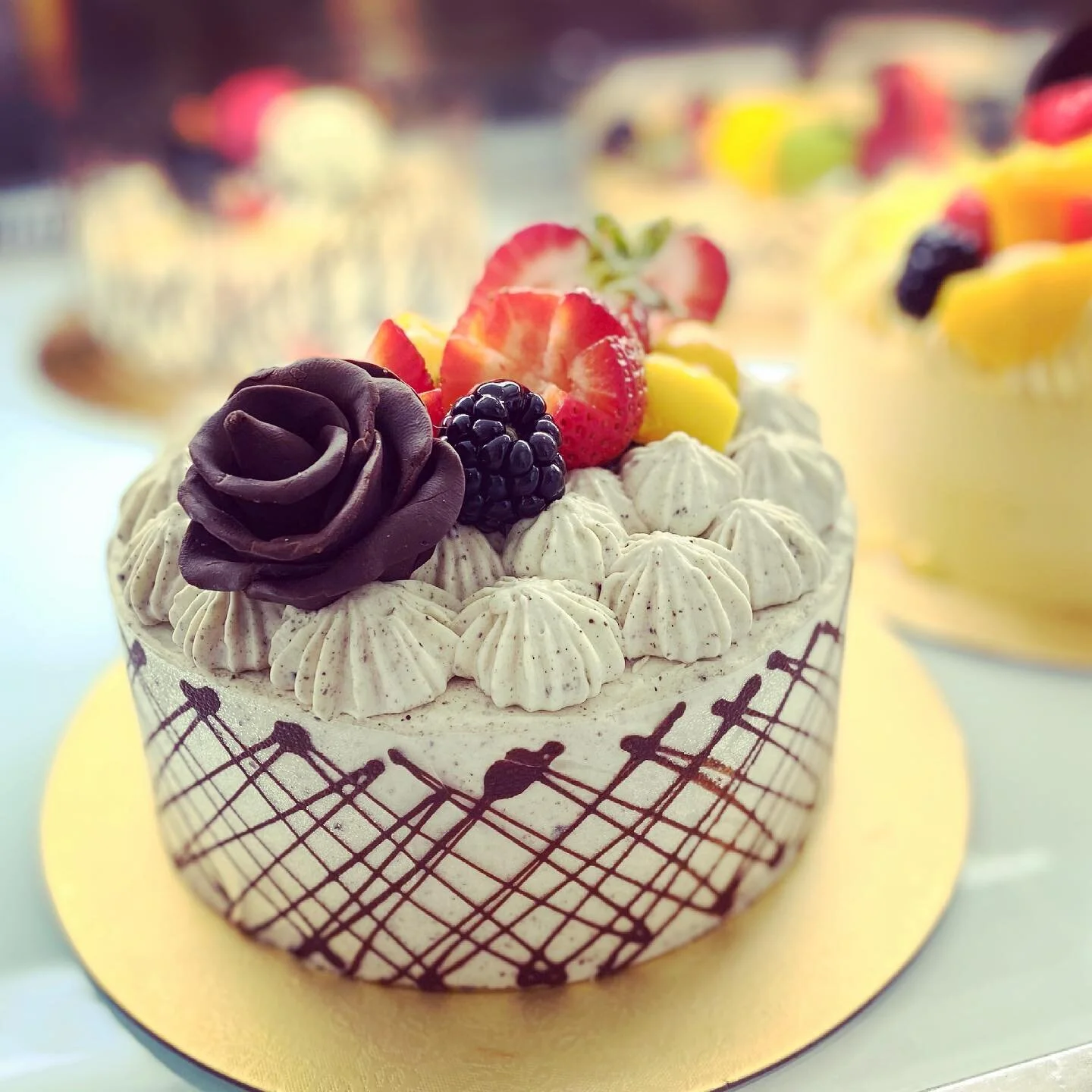 Aromaz Cake & Pastry