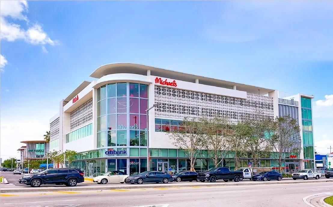 listings — INHOUSE COMMERCIAL